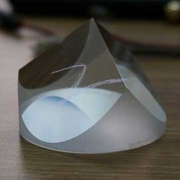 Corner Cube Retroreflector - Z Optics